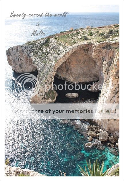 Bloggang.com : Sweety-around-the-world : Malta's natural sea cave ...